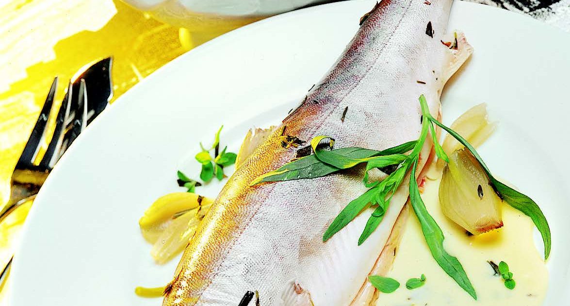 Omble chevalier sauce genevoise - Marie Claire Suisse